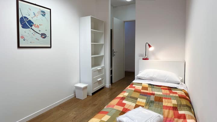 Room Ercole - Affitti Brevi Italia - Lecco