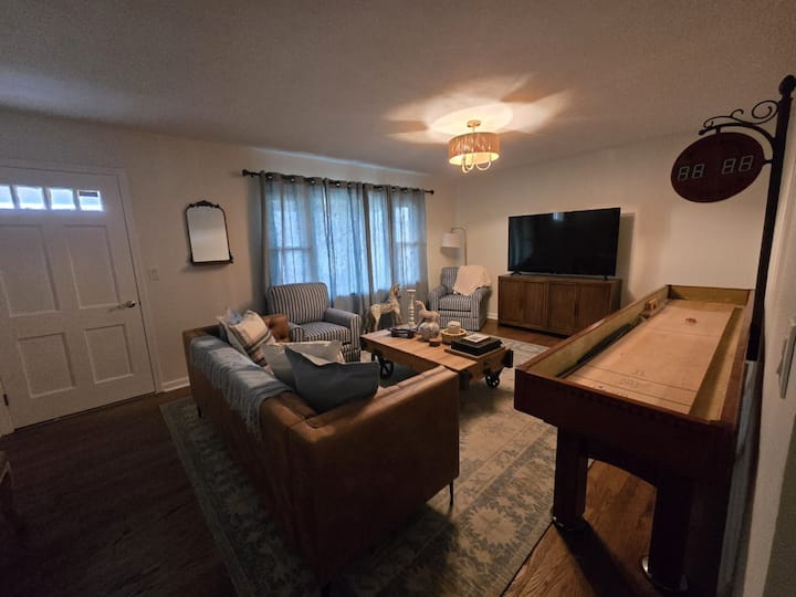 Bardstown Bourbon Retreat - Bardstown, KY