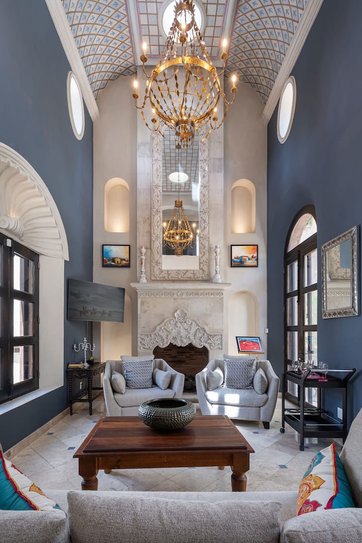 Casa Elegante, 3br Modern Retreat In Centro - San Miguel de Allende