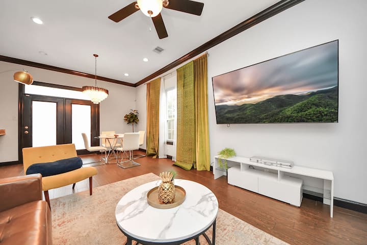 Stylish 3br Getaway With Hot Tub - Independence Heights - Houston