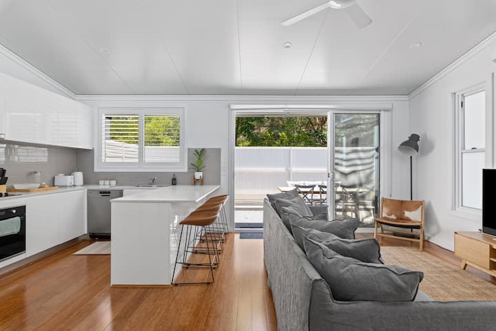 Relaxing 2-bed Home Close To Beaches And Parks - Collaroy