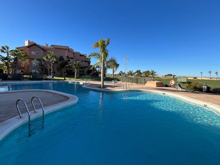 Beautiful 2 Bed Apartment Mar Menor Golf Resort - Cartagena, España