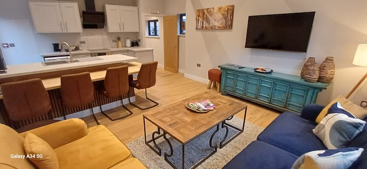 Appartement-famille-sdb Privée Avec Douche-vue Sur - Ely