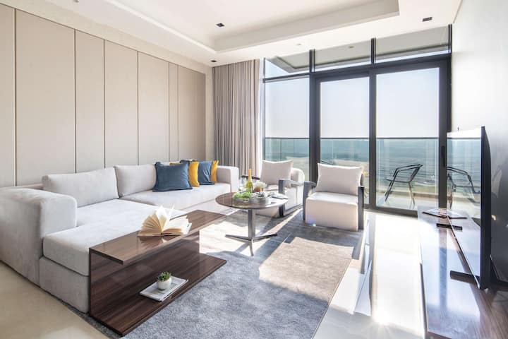Magnificent 2br W/ Balcony In Business Bay ! - Dubai