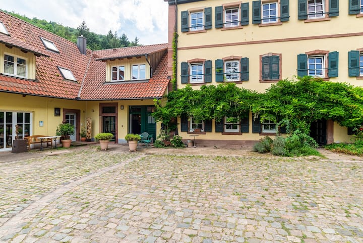 Gutshof Kaiserbacher Mühle - Landau