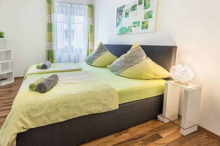 Ferienwohnung Stachel A - Constance