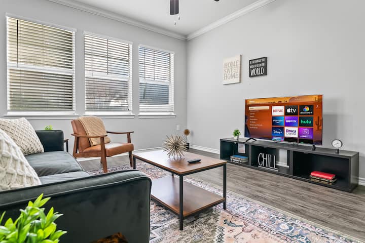 Luxe New Apartment W/ Gym And Free Parking - Fossil Creek Boulevard – Fort Worth
