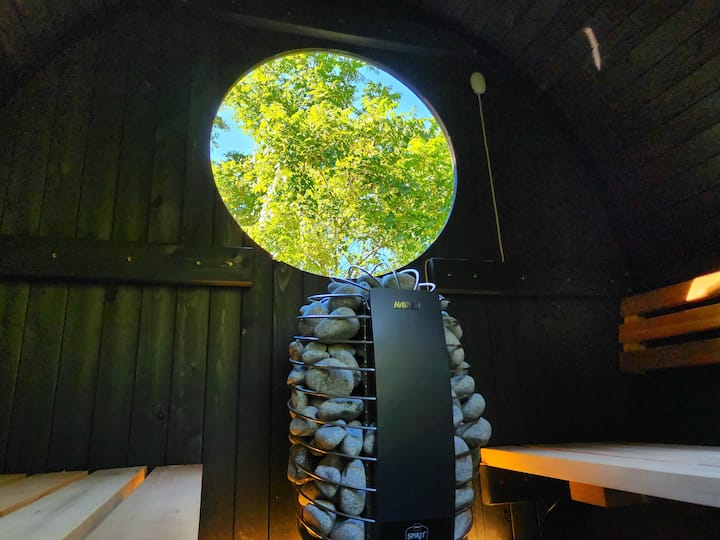 Romantic Cabin Restaurants-hot Tub~sauna~fireplace - Logan, OH