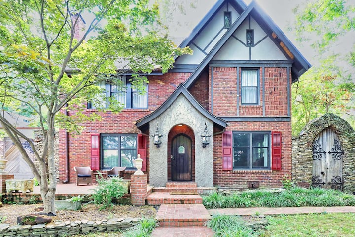 Private Luxury-crestmere Escape - メンフィス, TN