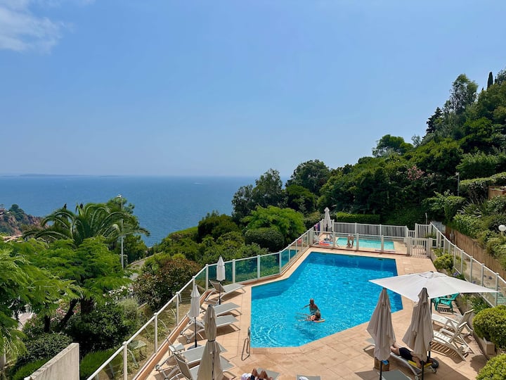 T2 : Mer, Piscine, Clim, Parking - Théoule-sur-Mer