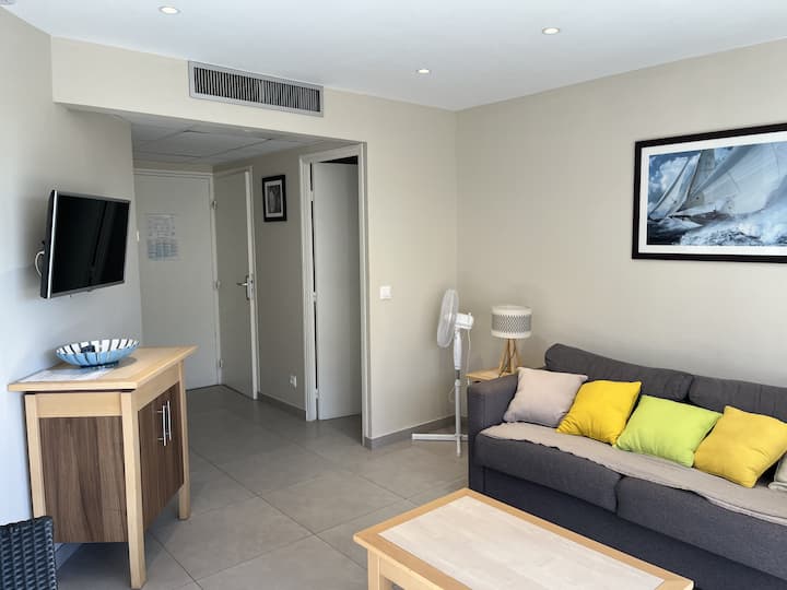 Cap Hermes, T2/3, 40m2, 4-5p, ,Grande Terrasse Vu - Fréjus