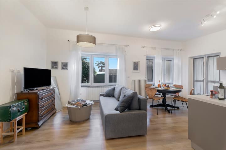 Gaia On Stresa Hill - By Happy Rentals - Stresa