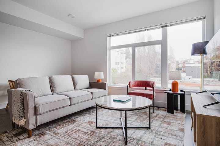 Blueground | First Hill, Gym & W/d, Nr Stadiums - Seattle, WA