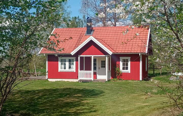 3 Bedroom Pet Friendly Home In Tived - Laxå