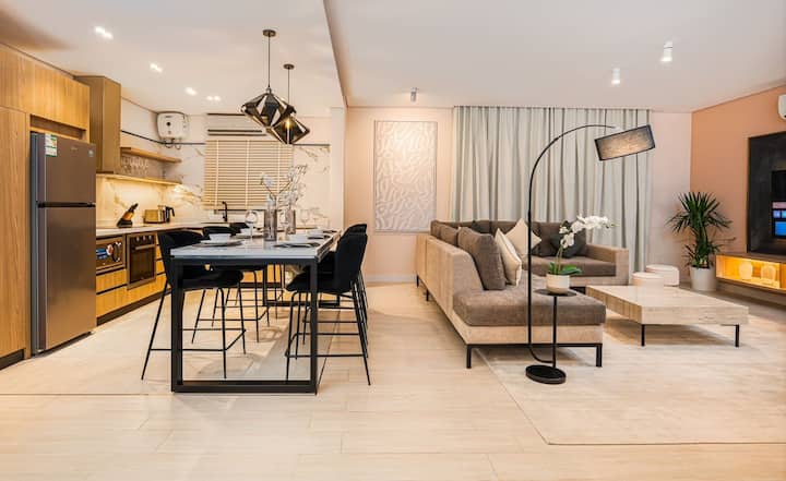Modern Almughrizat Apt, Workspace, Free Parking - Riyadh