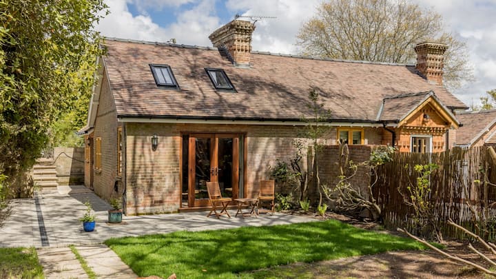 Horseshoe Cottage - Brockenhurst