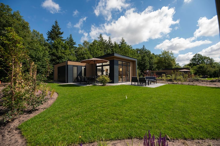 Essenburgh With Hot Tub | 6 Persons - Apeldoorn