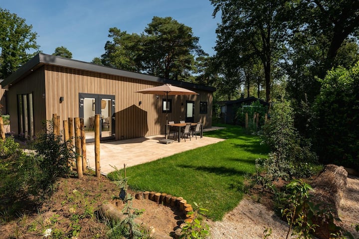 Loevestein Met Hottub | 4 Personen - Apeldoorn