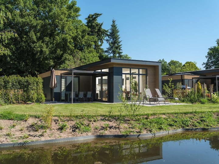 Essenburgh Comfort With Hot Tub | 6 Persons - Zutphen