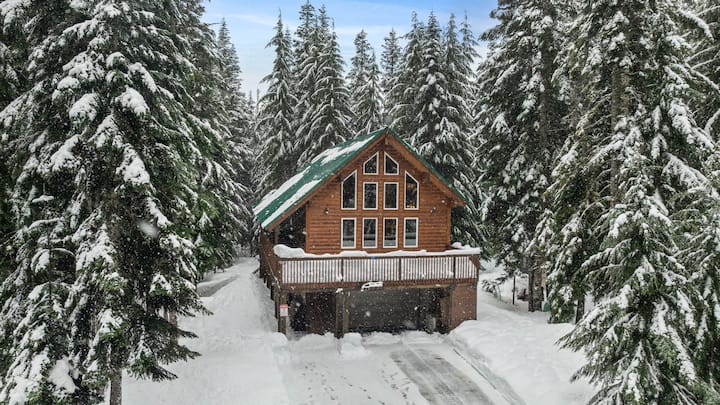 5-min To Slopes - 4br With Private Creek! - Snoqualmie Pass, WA