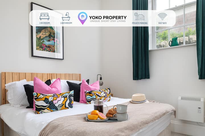 Stunning Converted Chapel Apt With Free Parking - Rhyl