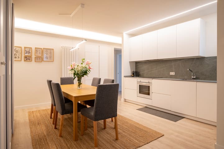 Vargas • Design And Comfort • By Wehomes - Santander