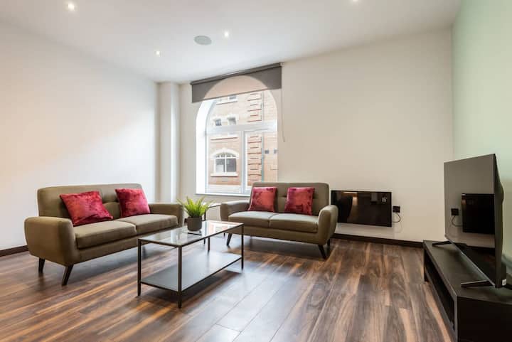 Fabulous 2 Bed Apartment In The Heart Of Hull - 킹스턴어폰헐