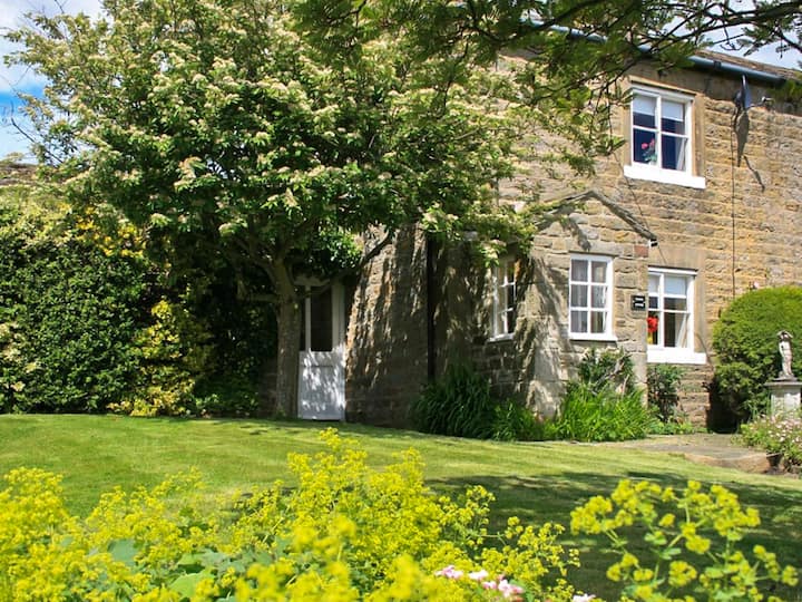 Rowan Cottage - Masham