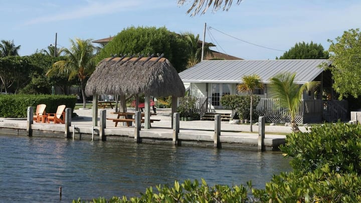 New 90ft Beach & Fab Sunset Views - Big Pine Key, FL