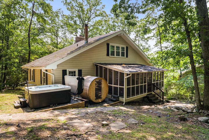 Cozy Retreat - Sauna~hot Tub~pool Pass~game Room! - Massanutten, VA