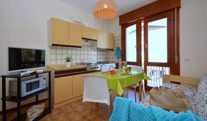 Nice Apartment For 3 People Only 200 Meters From T - Bibione Pineda