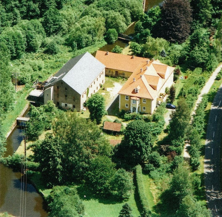Minimalist Style Apartment In Upper Palatinate - Neunburg vorm Wald