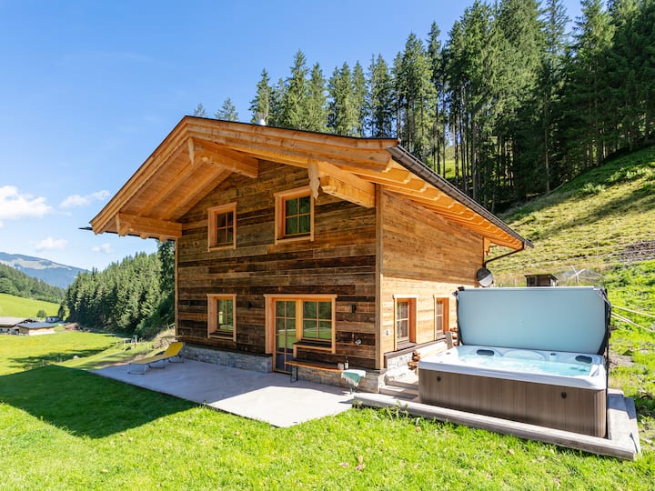 Chalet Tyrolien Isolé Avec Espace Bien-être - Austria