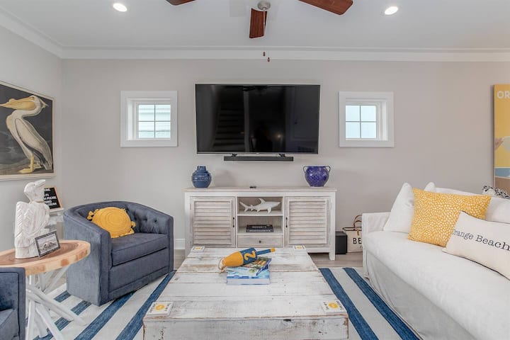 Beachplease- Coastal Escape | Pool + Walk To Sand - Orange Beach, AL