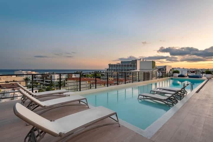 Stunning Penthouse With Private Pool & Rooftop Bbq - Playa del Carmen