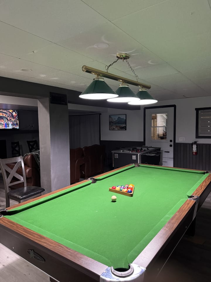 Maison-vue Sur Parc-salle De Bain Privée-large-ful - Calgary