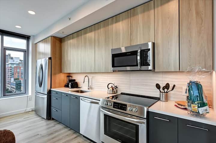 Prime 2br Nr Dc, Shops & Airport! Close To Rtc - Reston, VA