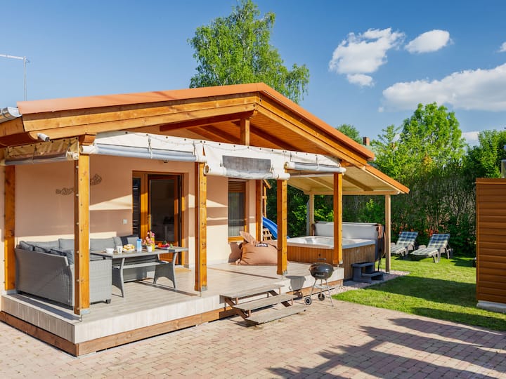 Hullám By Interhome - バラトン湖