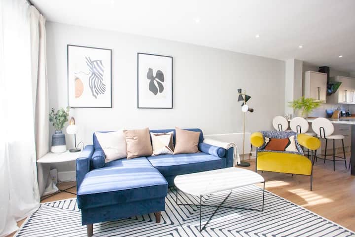 Stylish And Modern 2 Bed House - Kelvingrove Art Gallery and Museum