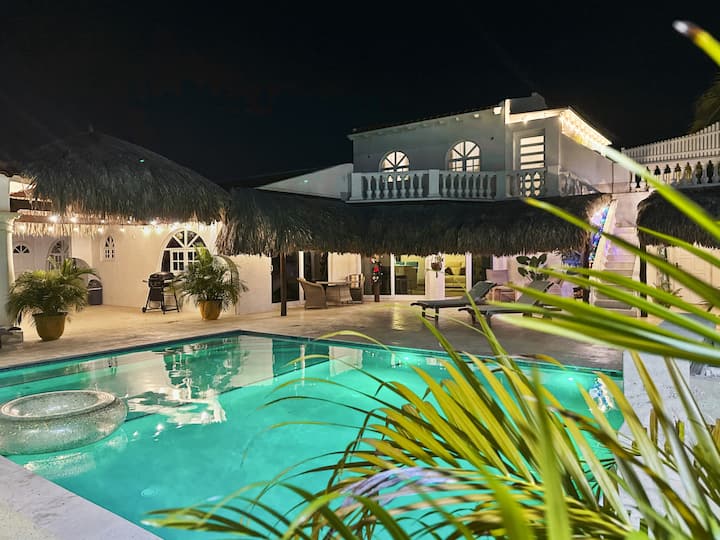 Cozy 1-bed Apt W/ Patio | Beach Walk 4 By Bocobay - Aruba