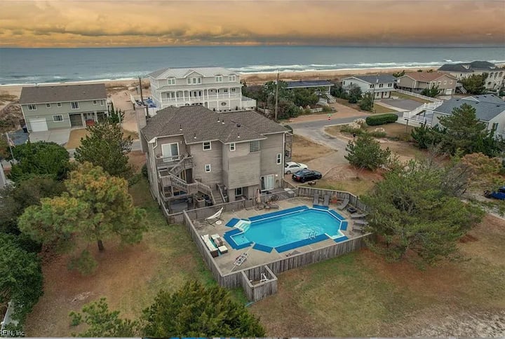 Sojourn Ocean Dreams Sleeps 18+ - Virginia Beach, VA