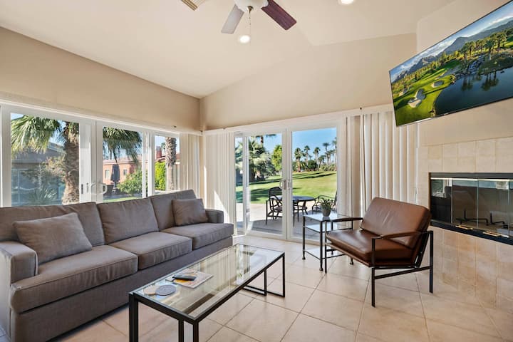 Casita 44471 – Onsite Pool! - Coachella, CA