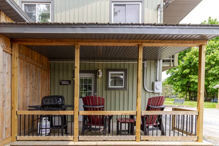 West Lake Cottage - Hillier Lodge - Sand Banks