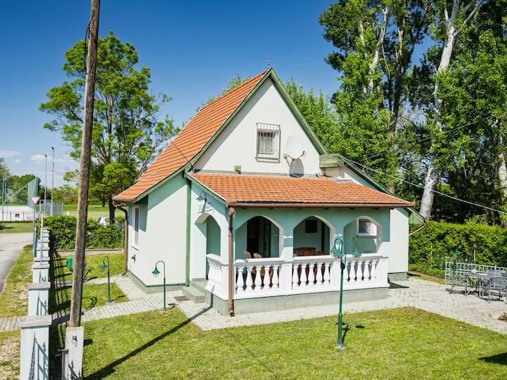 Green House By Interhome - Balatonmáriafürdő