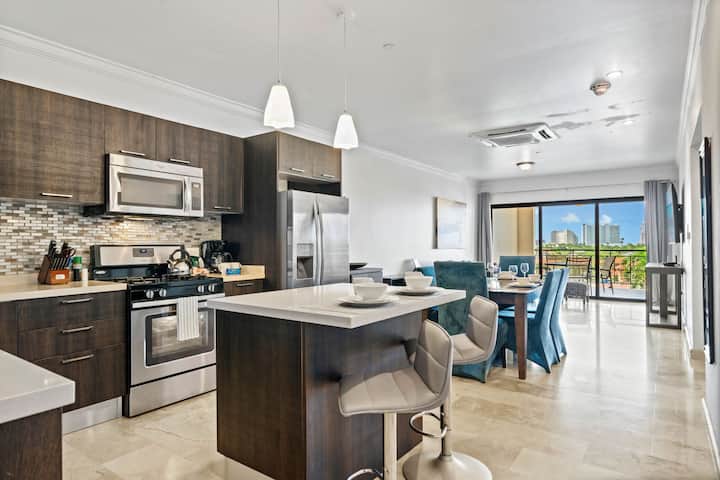 Noord Paradise! 2br Condo With Pool And Gym Access - Aruba