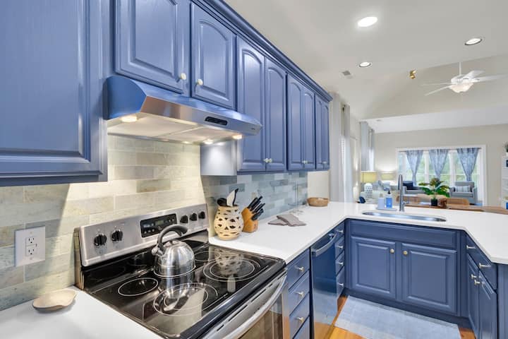 Links Clubhouse 2 By Wild Dunes, With Amenities - Mount Pleasant, SC