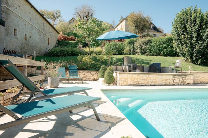 Coeur De Village, Maison Pour 8 Avec Piscine - Terrasson-Lavilledieu