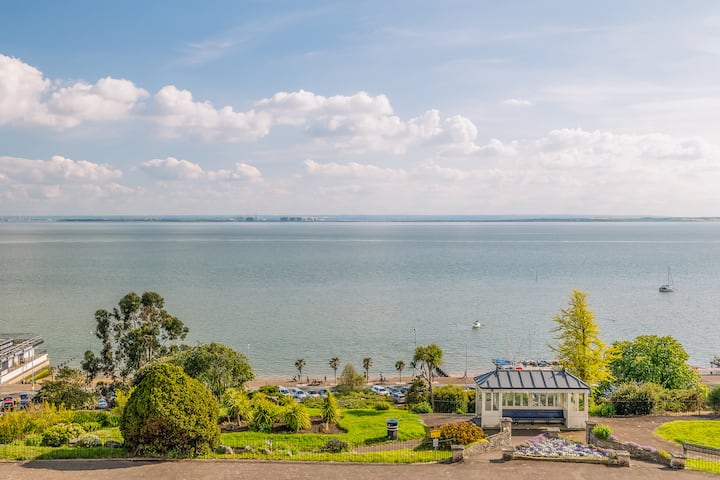 Couple Retreat: Steps From Beach And Park - Southend-on-Sea
