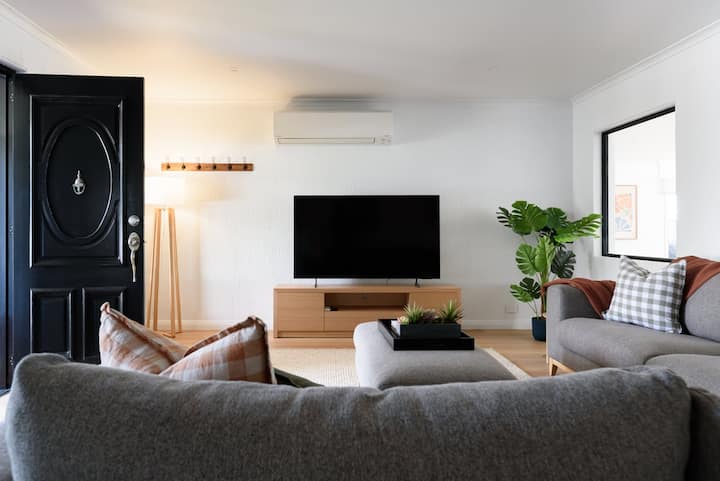 Stylish Family Retreat By Hawley Beach - Port Sorell