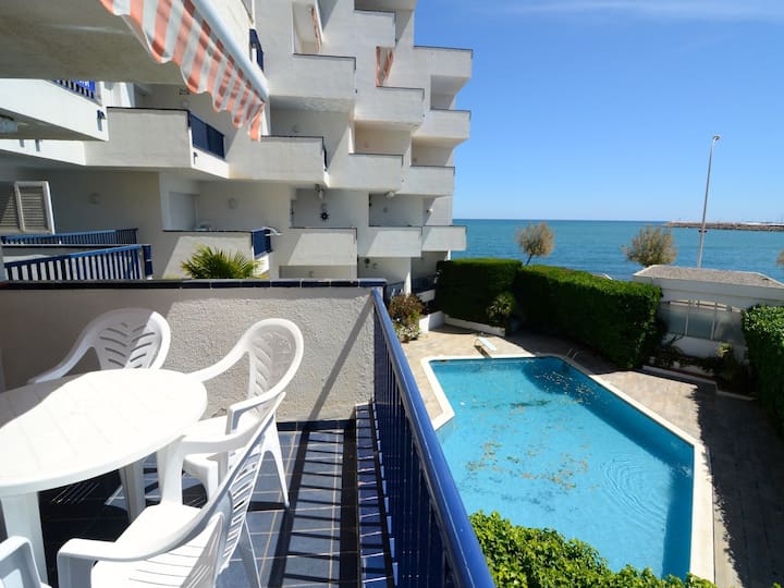 Appartement à Lescala Avec Piscine - L'Escala